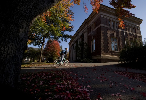 Campus Tour | Bates College