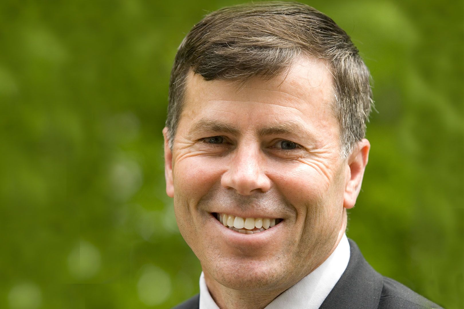 Director of Athletics Kevin McHugh to step down at end of 2016–17 ...