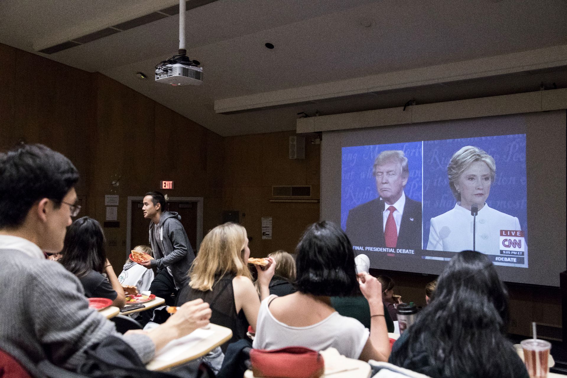 Bates at Night: Watching the debate | News | Bates College