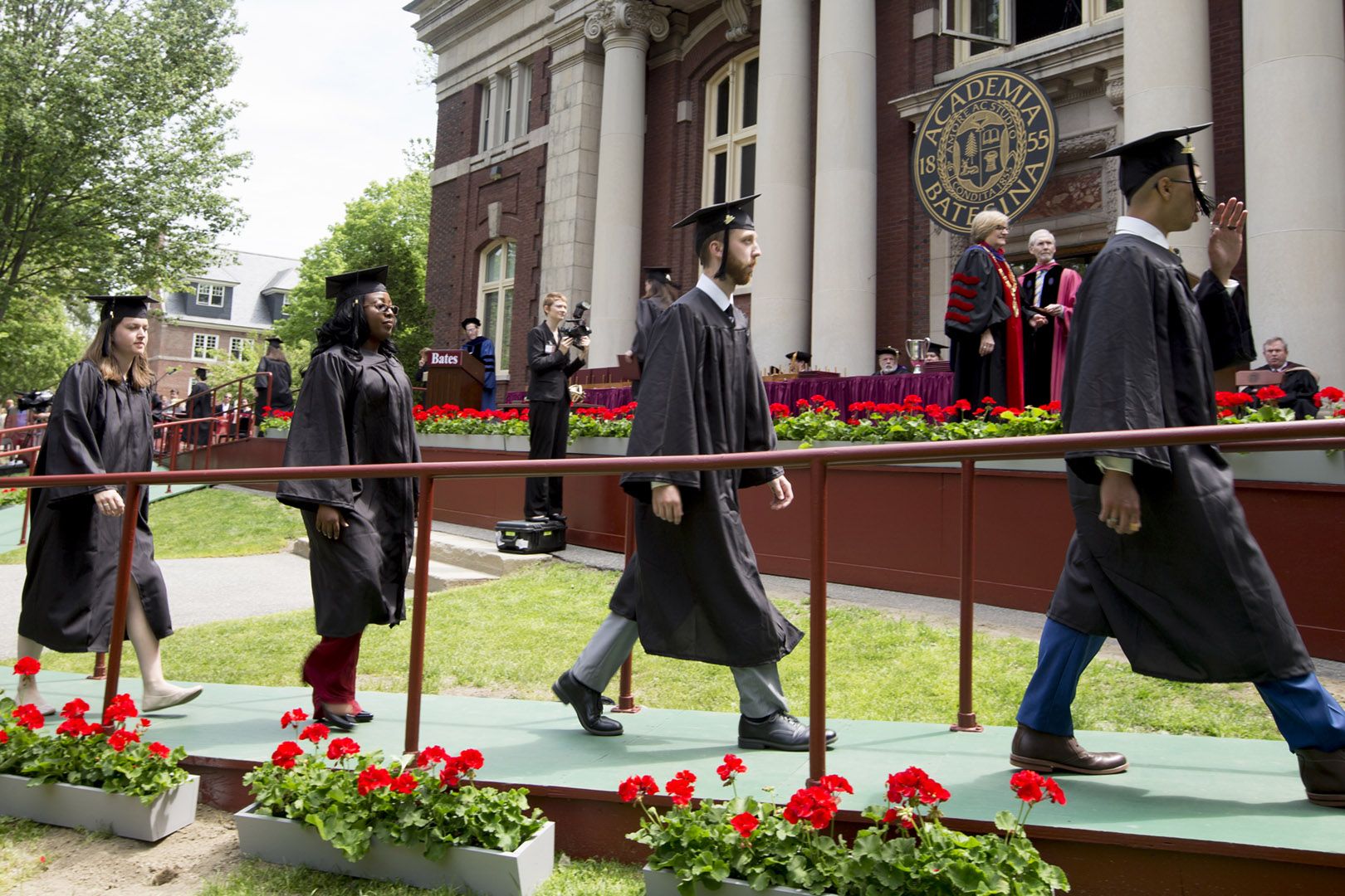 ‘Follow your passion’ is bunk advice. Learn why | News | Bates College