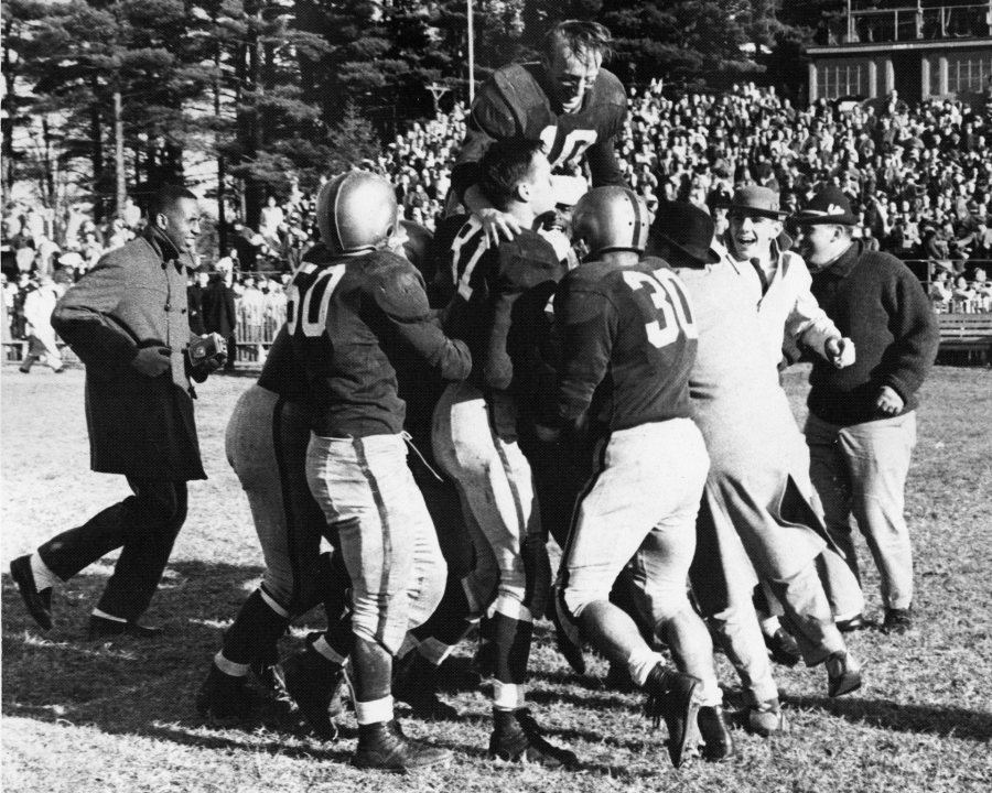 A brief history of Bates and bugs, from smallpox to swine flu, ‘and the ...