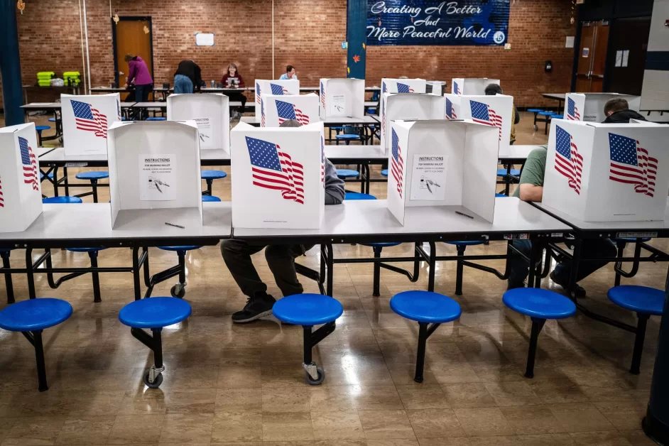 13 insights about the 2022 midterms from Bates politics professors ...