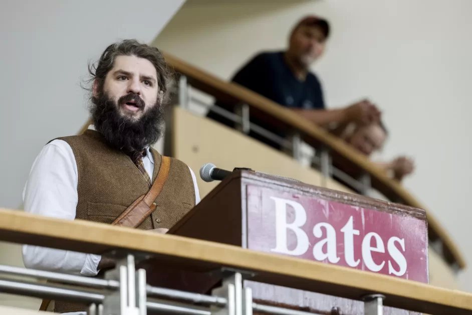 Slideshow: Minute by minute with student presenters at Mount David ...