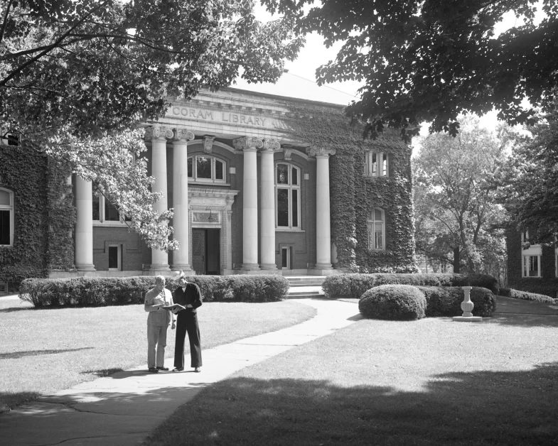Then and Now: Vintage George French campus images (then) and gorgeous ...