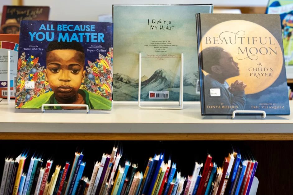 A day in the life of a ‘helluva building,’ Ladd Library at Bates ...